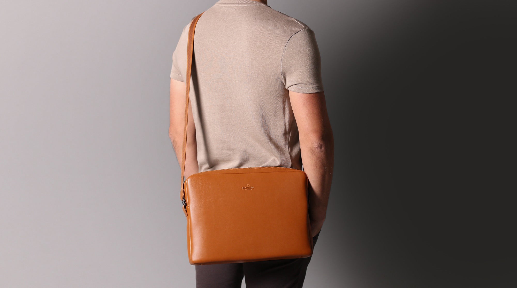 Leather Messenger Bag for MacBook | Harber London