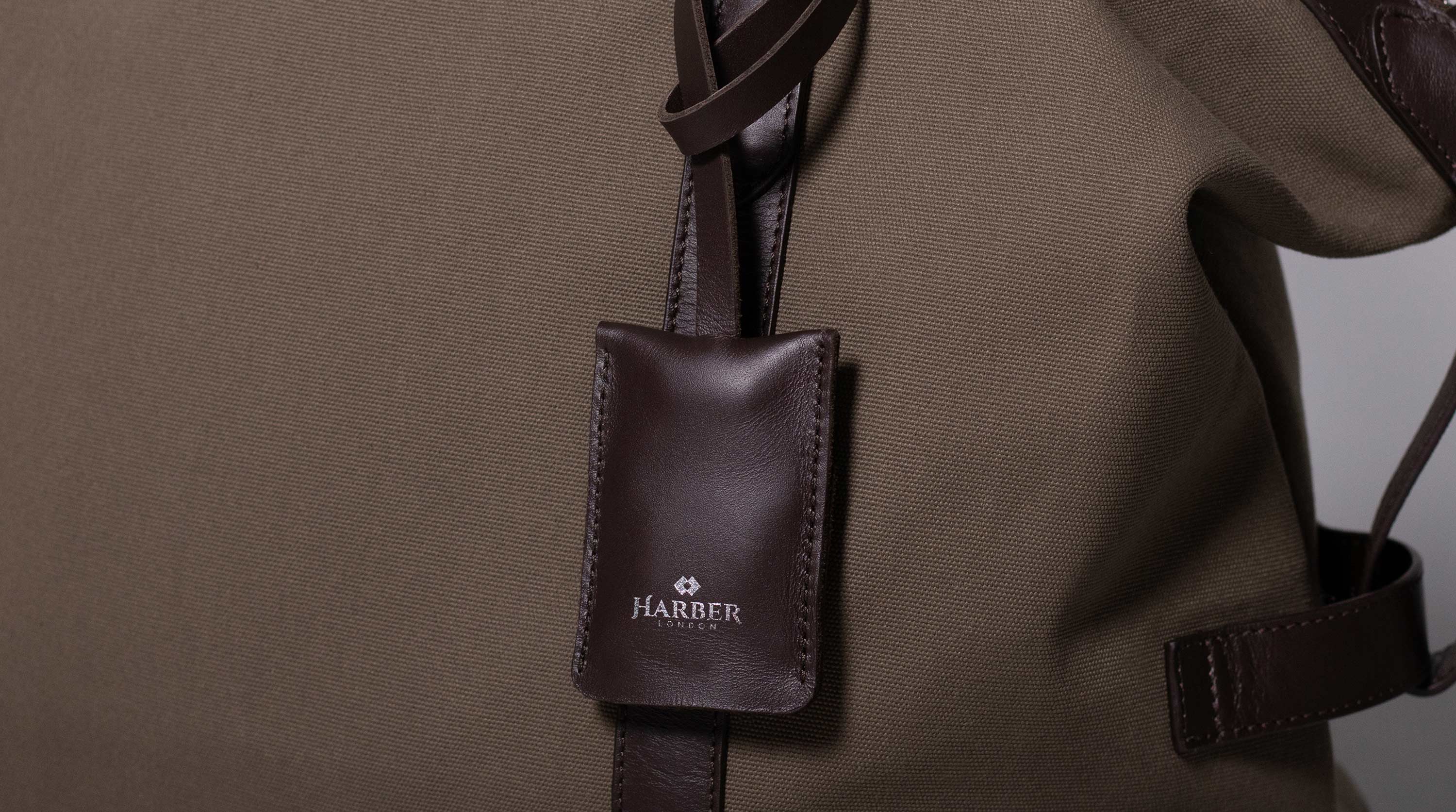 Luggage Tag For AirTag | Harber London | Free Delivery