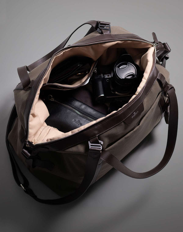 Harber London | Luxury leather goods: Wallets, Covers & Bags