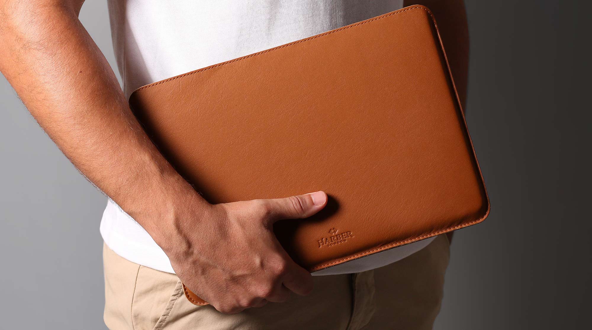 Slim Leather MacBook Sleeve Case | Harber London